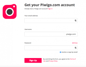 Where are photos stored with Piwigo